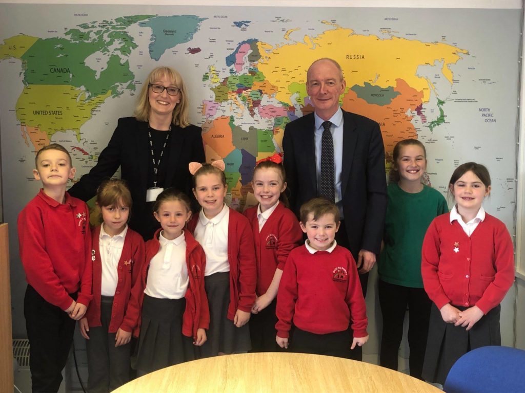 Pat McFadden MP visits Hurst Hill Primary School - Pat McFadden MP