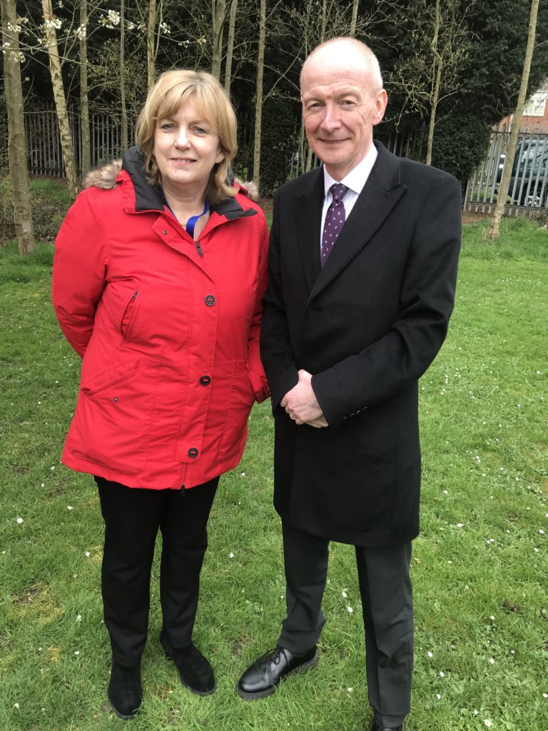 Pat McFadden MP visits Goldthorn Park Primary School - Pat McFadden ...